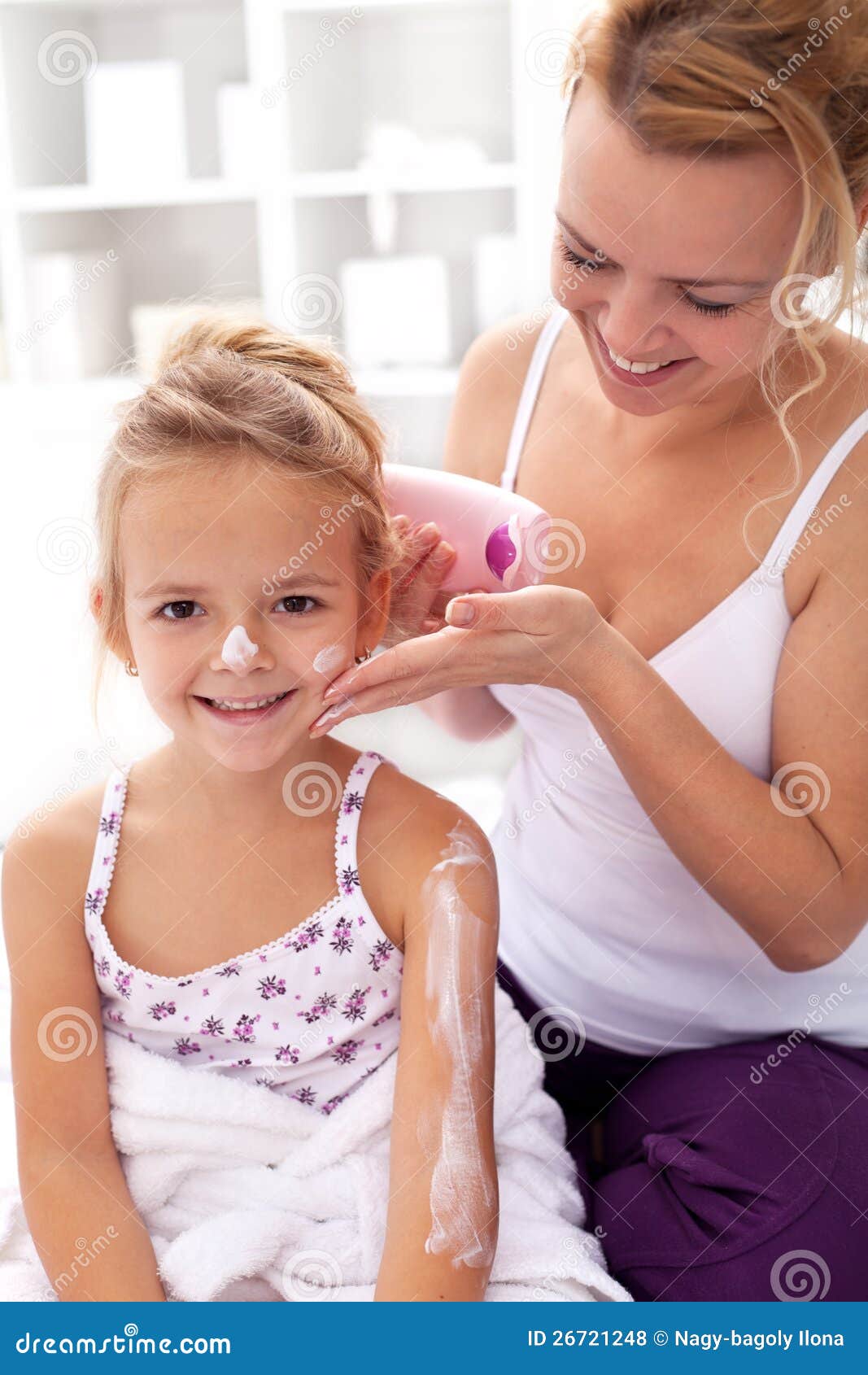 Beauty Ritual - Little Girl after Bath Stock Photo - Image of bath ...