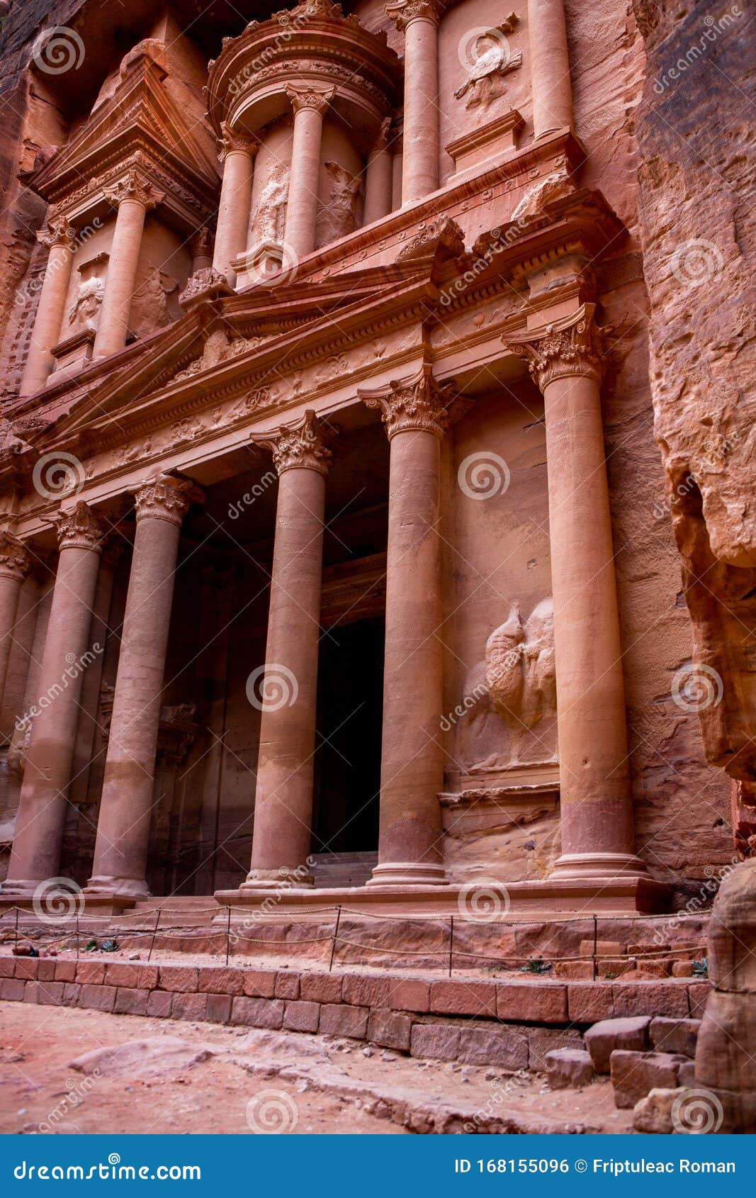 Beauty of Rocks and Ancient Architecture in Petra, Jordan. Ancient ... Beauty of Rocks and Ancient Architecture in Petra, Jordan. Ancient ...