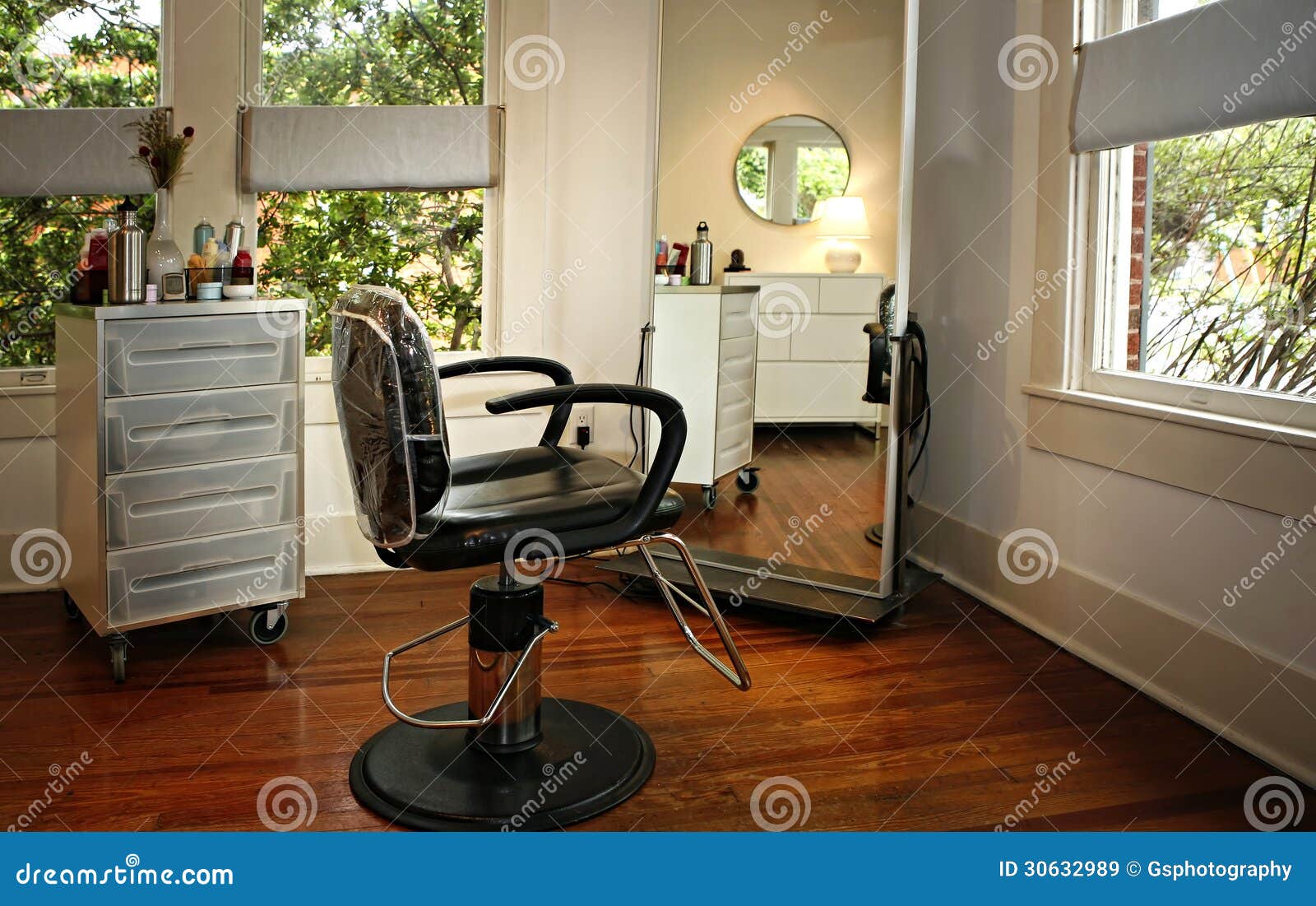 Beauty salon stock image. Image of salon, beauty, hairdressing - 30632989