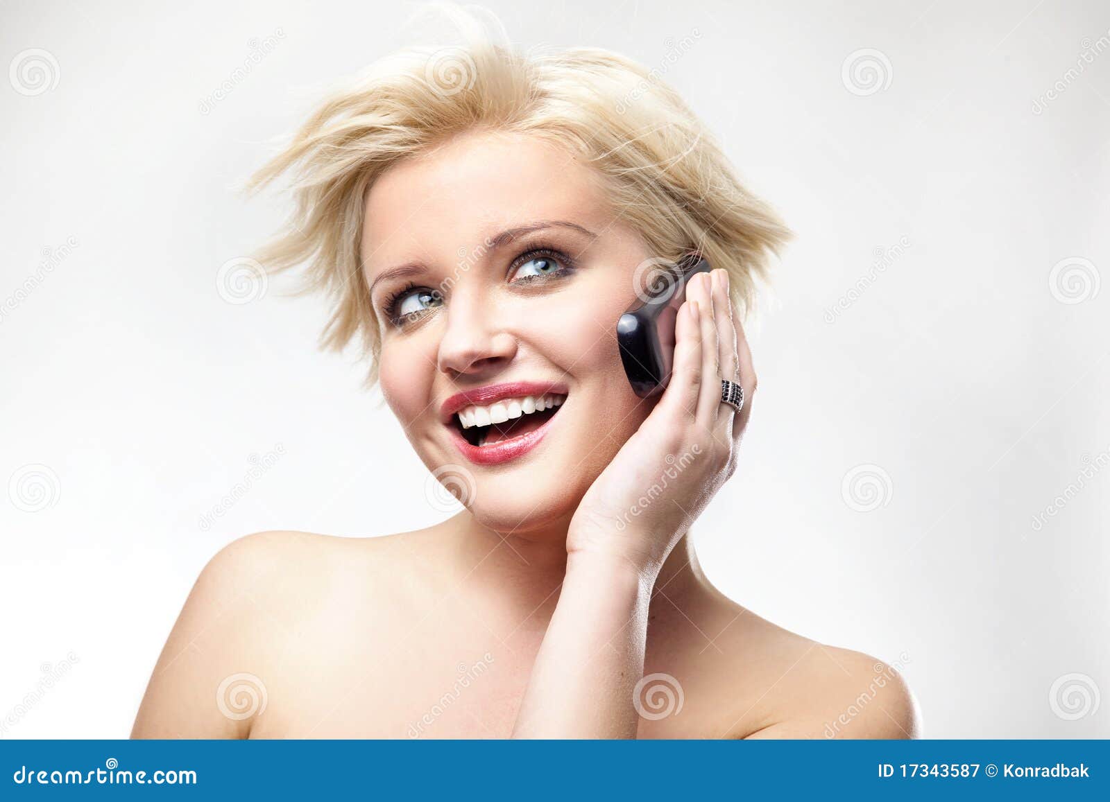 Beauty speaking the phone stock image. Image of communication - 17343587