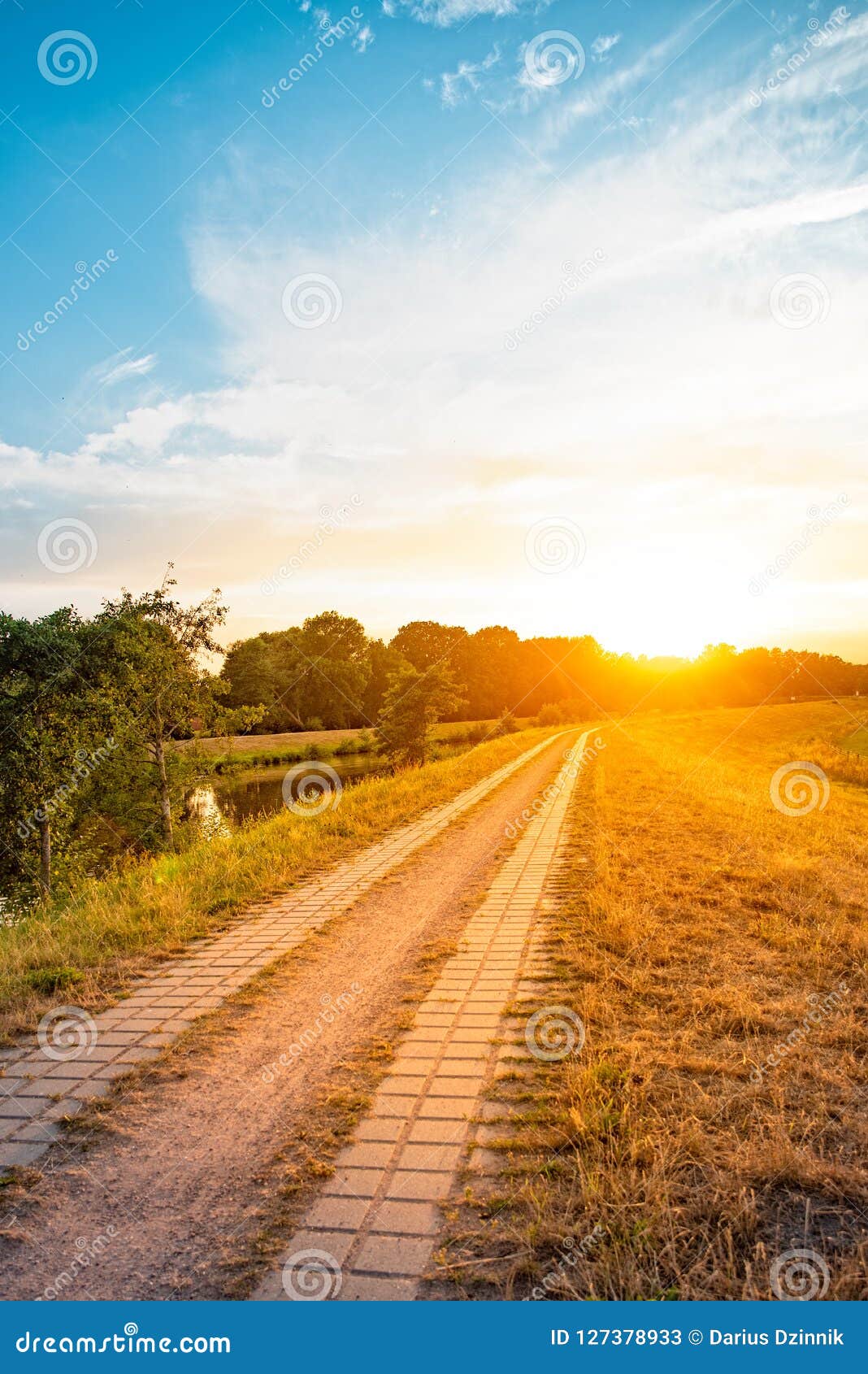 A Beauty Summery Sunset on the Hunte River Stock Image - Image of ...