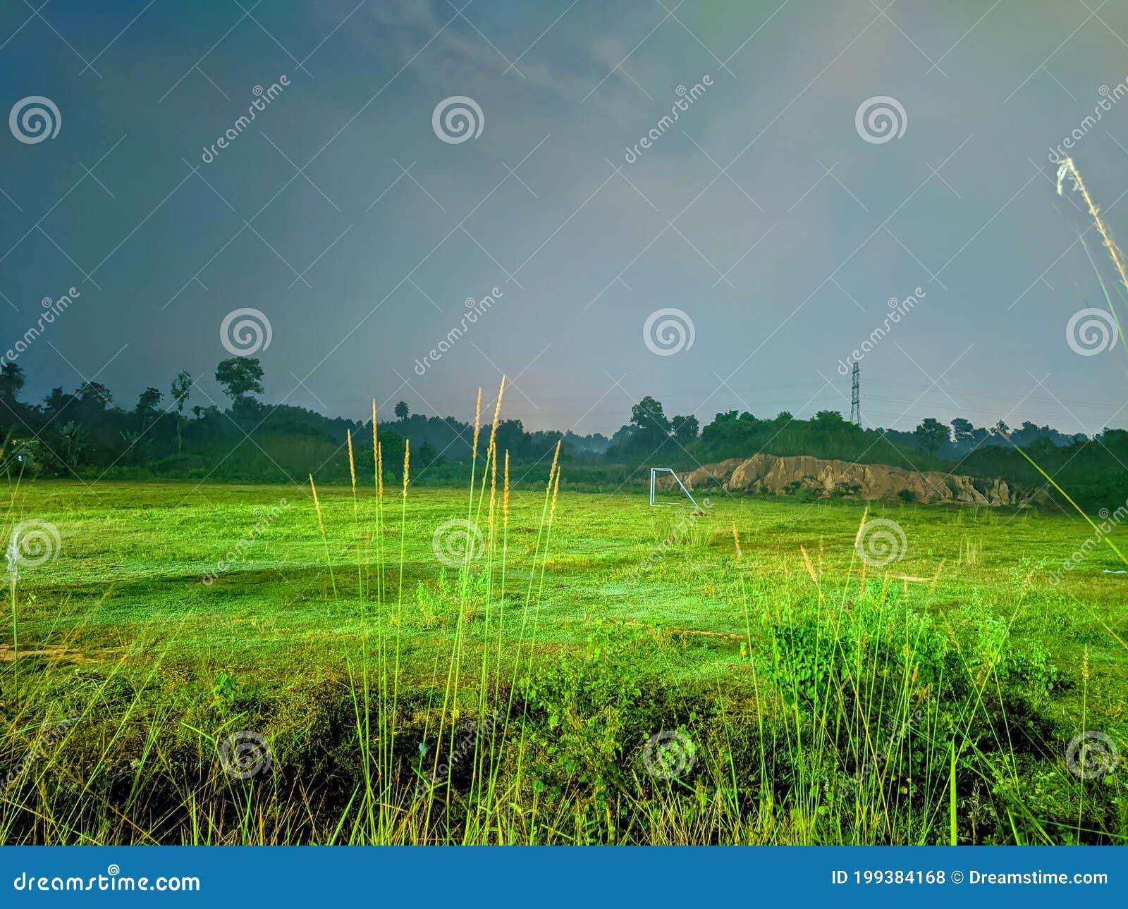 Beaux Paysages De Nature, Belle Colline, Champ Photo stock - Image du ...