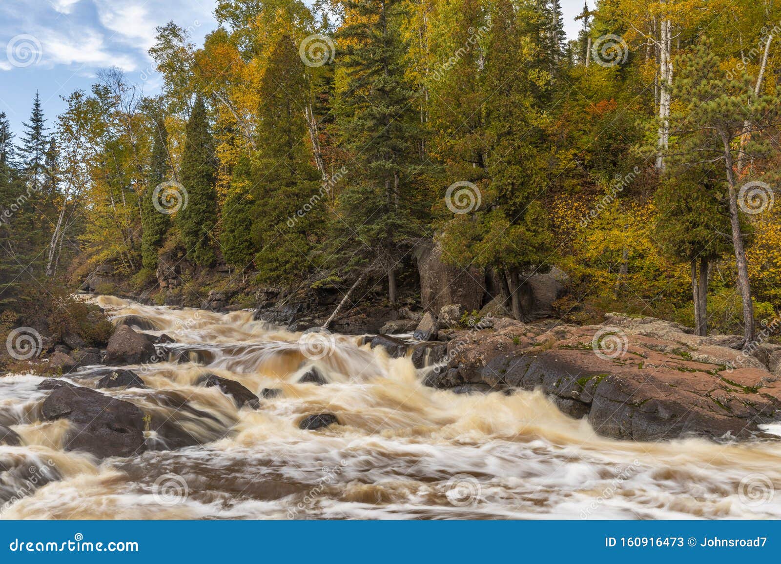 Beaver Dam In River Stock Photo | CartoonDealer.com #42600144