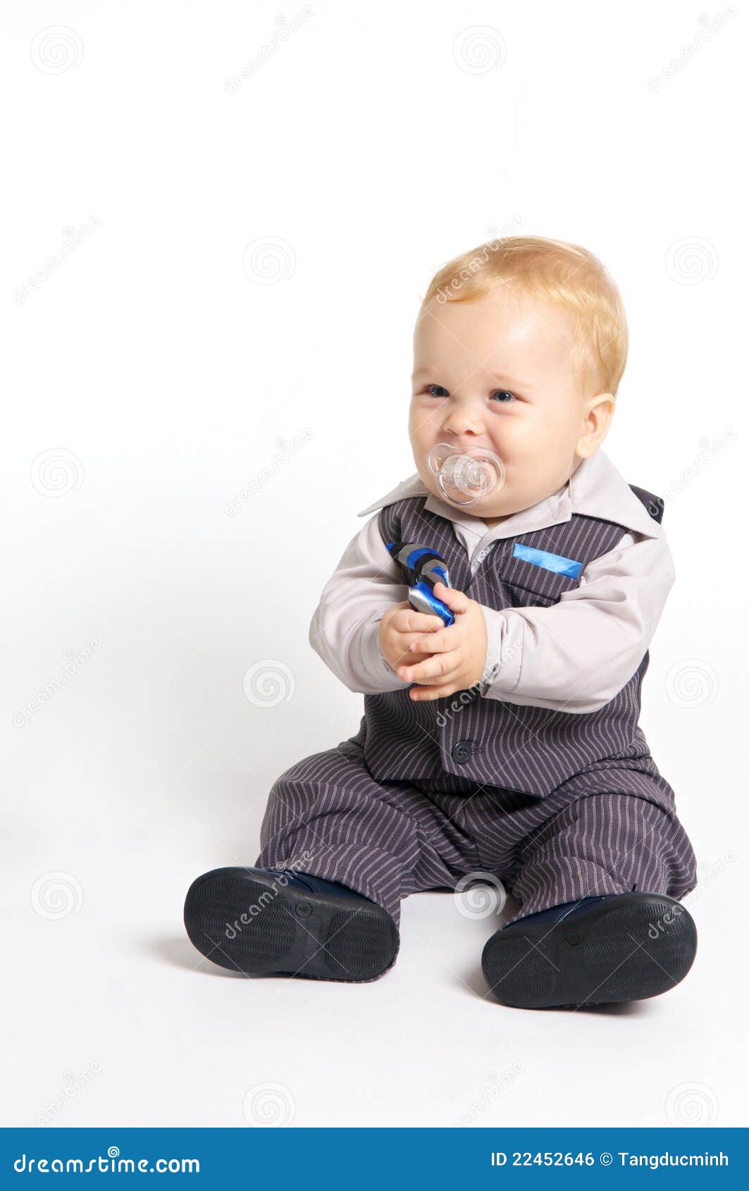 Bebé formal foto de archivo. Imagen de curioso, descendiente - 22452646