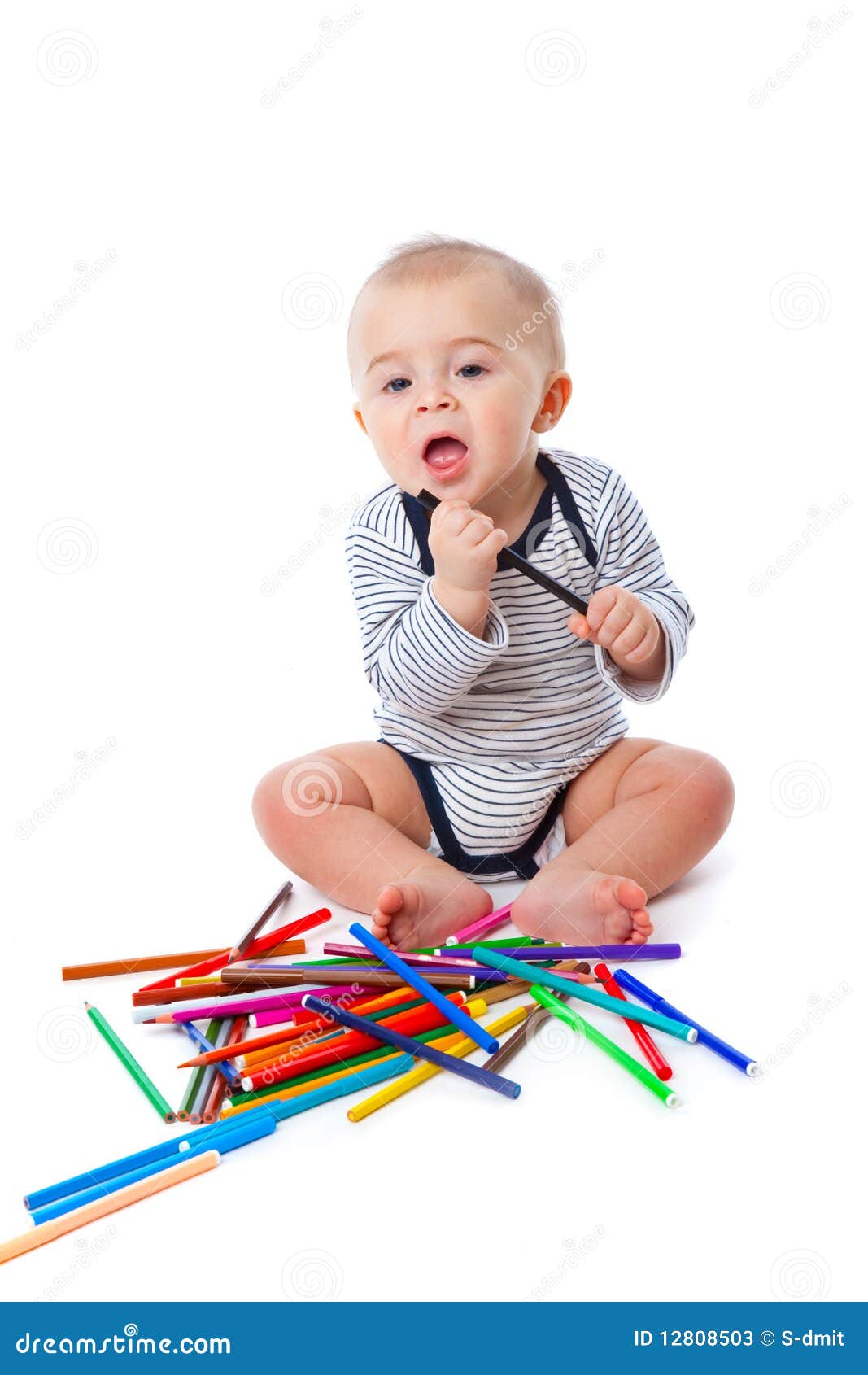 Bebê com lápis imagem de stock. Imagem de infância, felicidade - 12808503