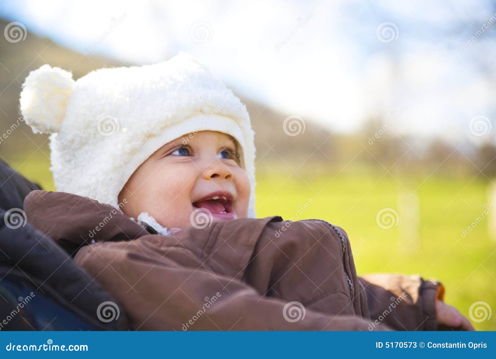 Bebê feliz imagem de stock. Imagem de jovem, branco, jovial - 5170573