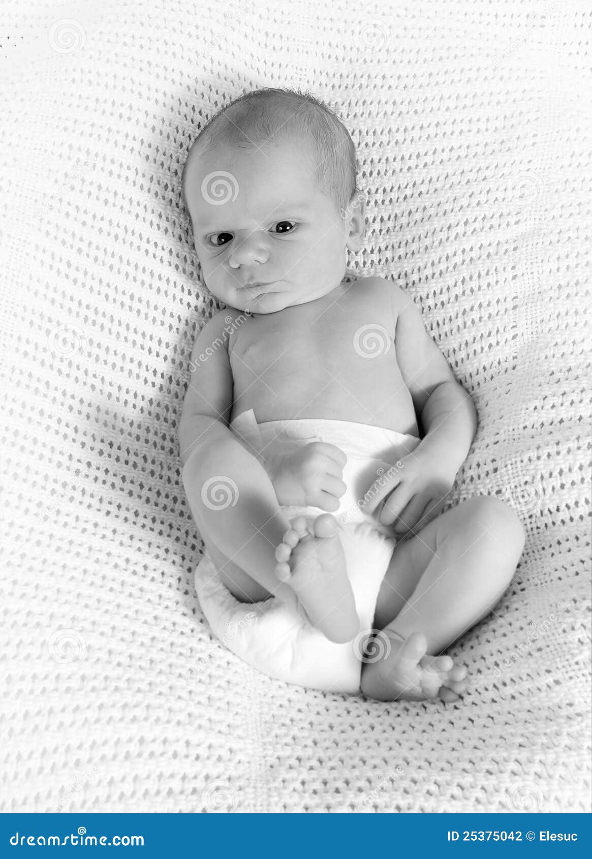Bebê pequeno foto de stock. Imagem de bebê, infância - 25375042