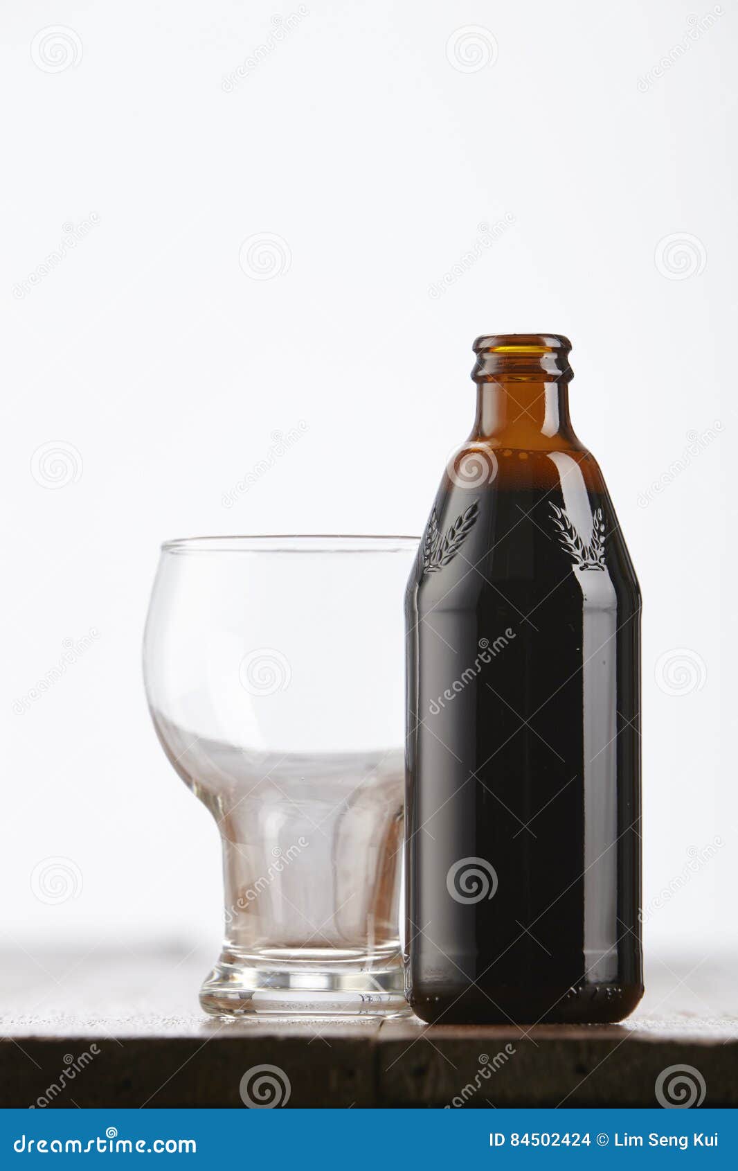 Bebida de Malta foto de archivo. Imagen de soda, cebada - 84502424