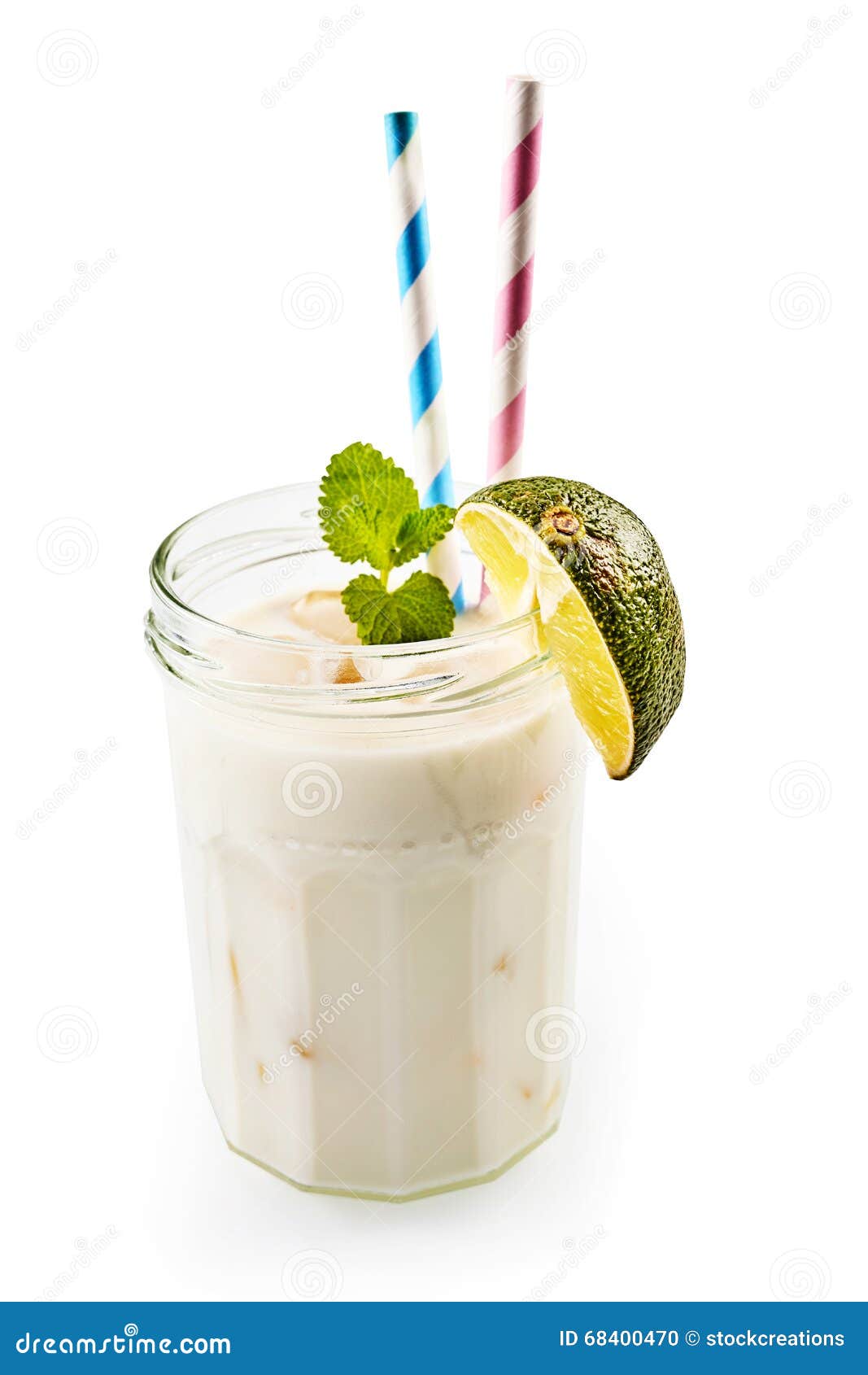 Bebida Doce Do Licor Do Coco Com Cal Foto de Stock - Imagem de ...