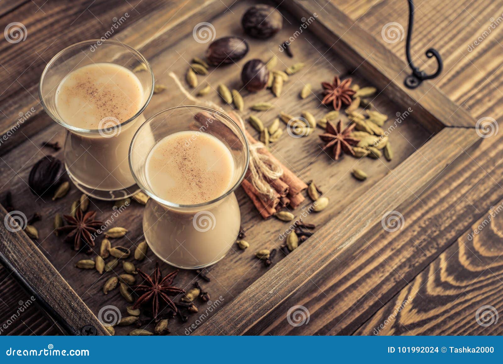 Bebida India Tradicional - Masala Chai Foto de archivo - Imagen de ...