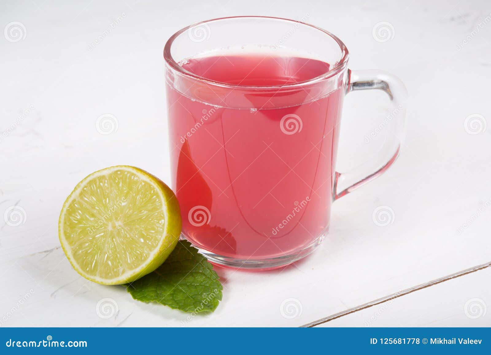 Bebida Rusa Tradicional Del Kissel Foto de archivo - Imagen de ...