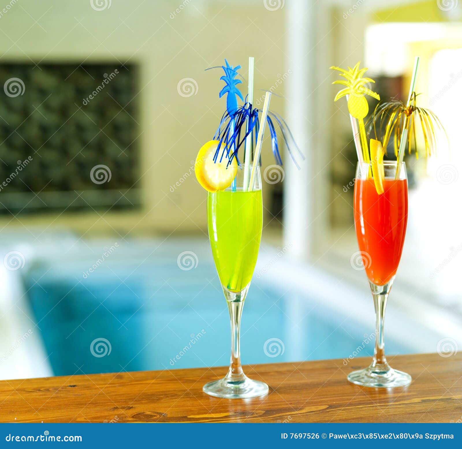 Bebidas exóticas foto de archivo. Imagen de competencia - 7697526