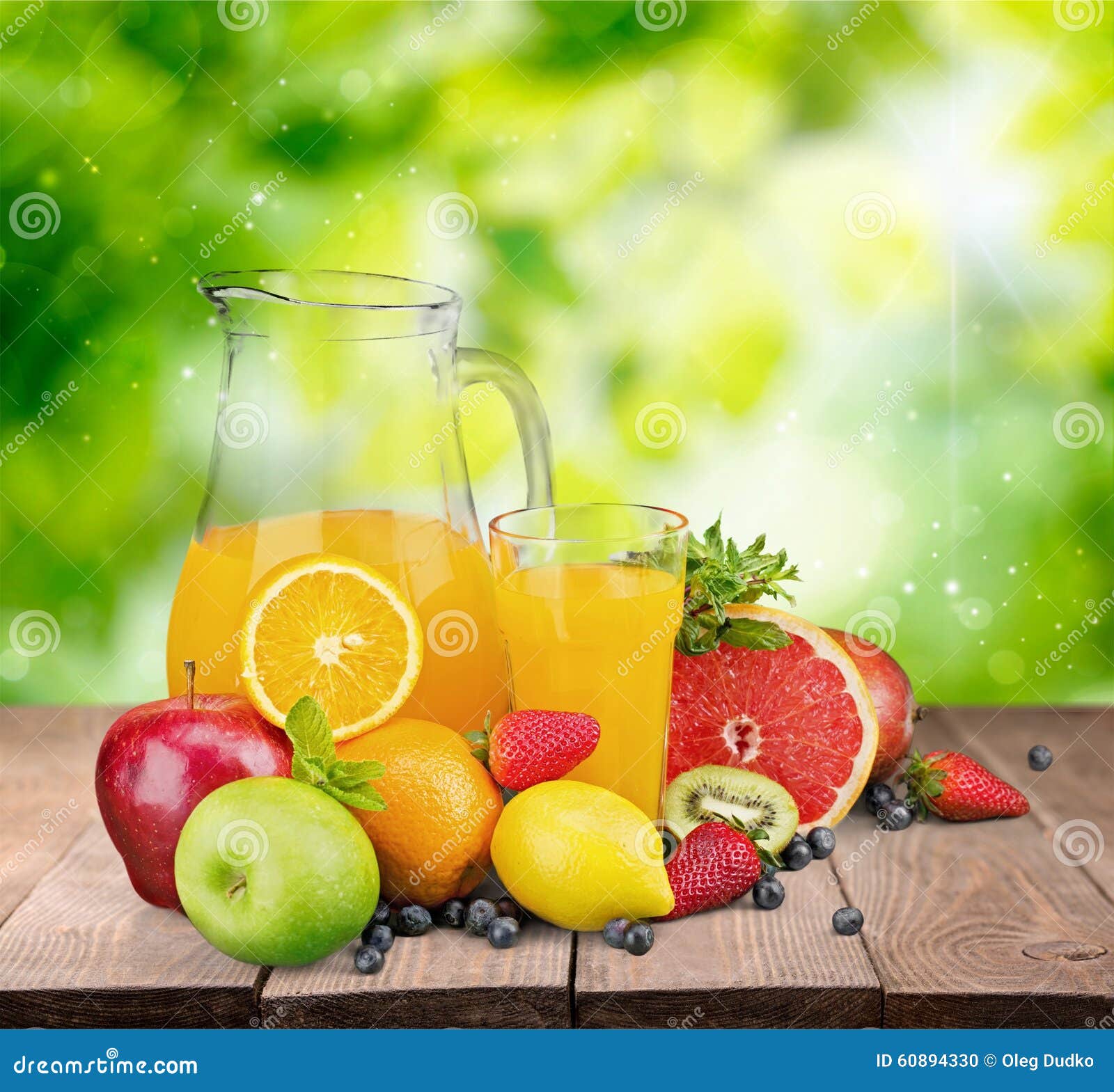 Bebidas frescas foto de archivo. Imagen de verde, latino - 60894330