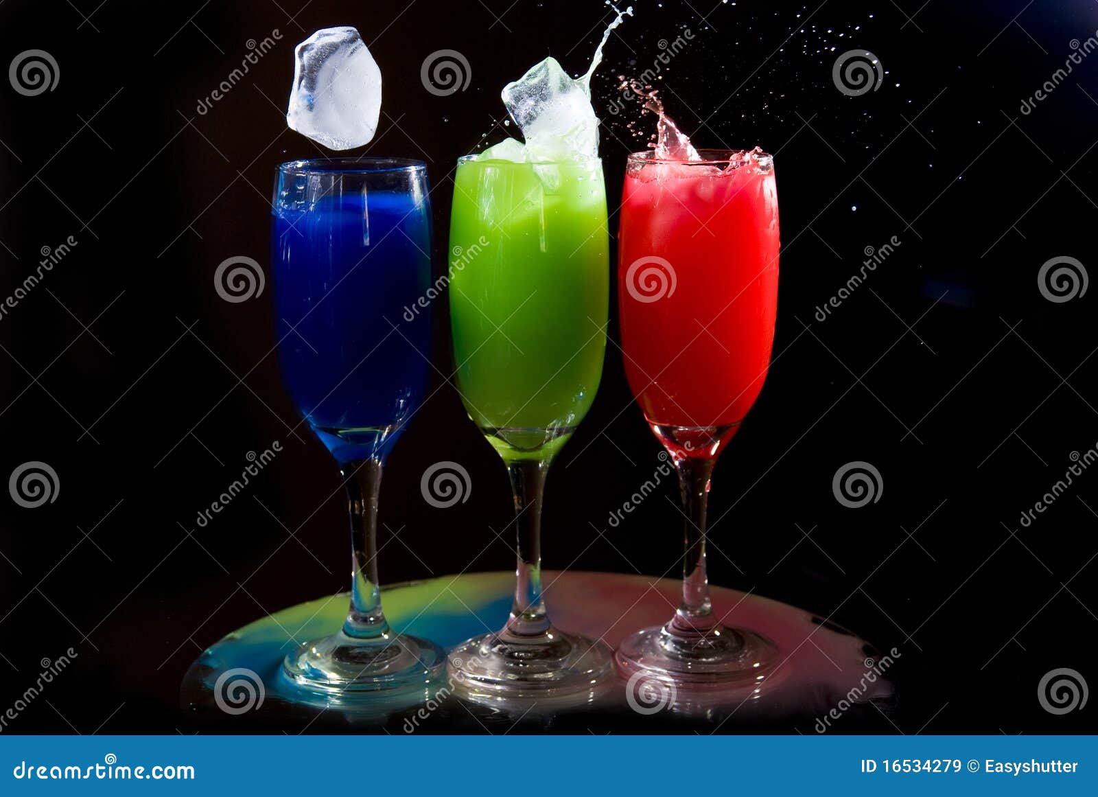 Bebidas locas imagen de archivo. Imagen de imagen, helada - 16534279