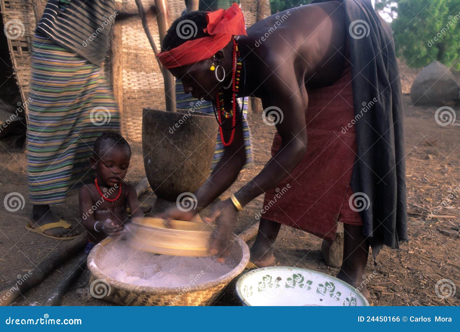 BEDIKS - Senegal editorial photo. Image of tribes, country - 24450166