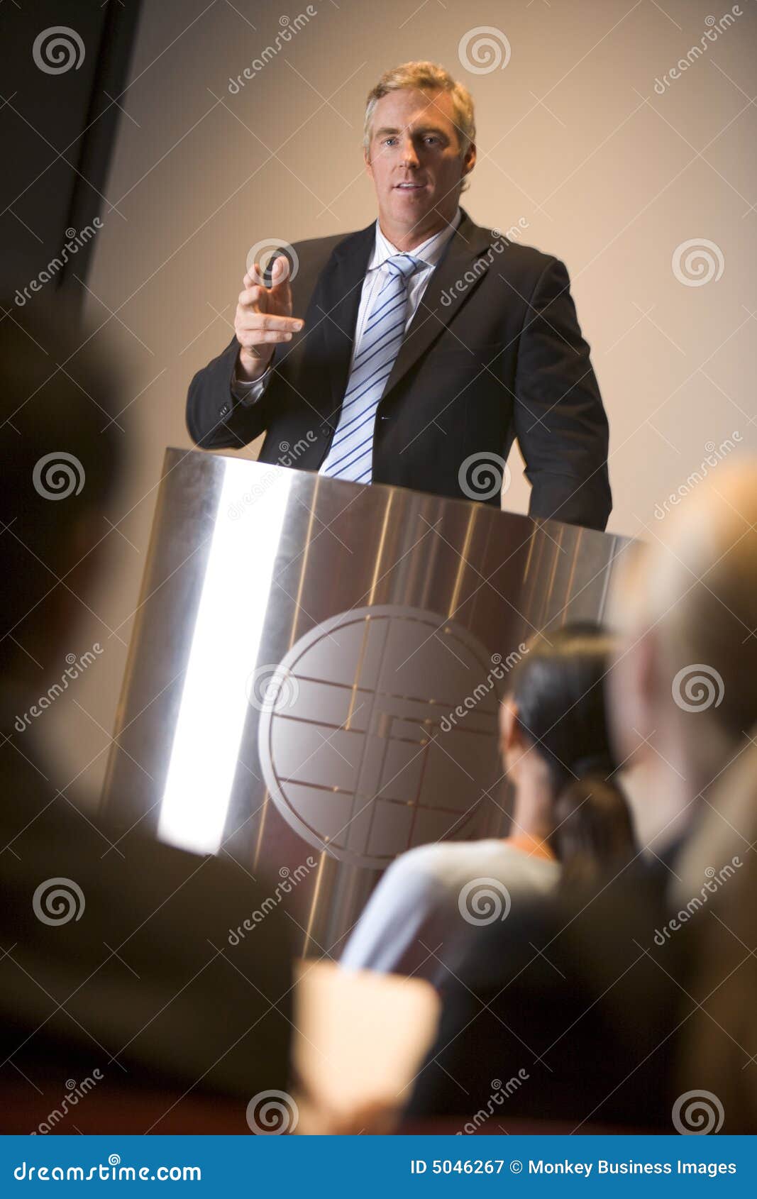 Bedrijfs Toespraak stock afbeelding. Image of levensstijlen - 5046267