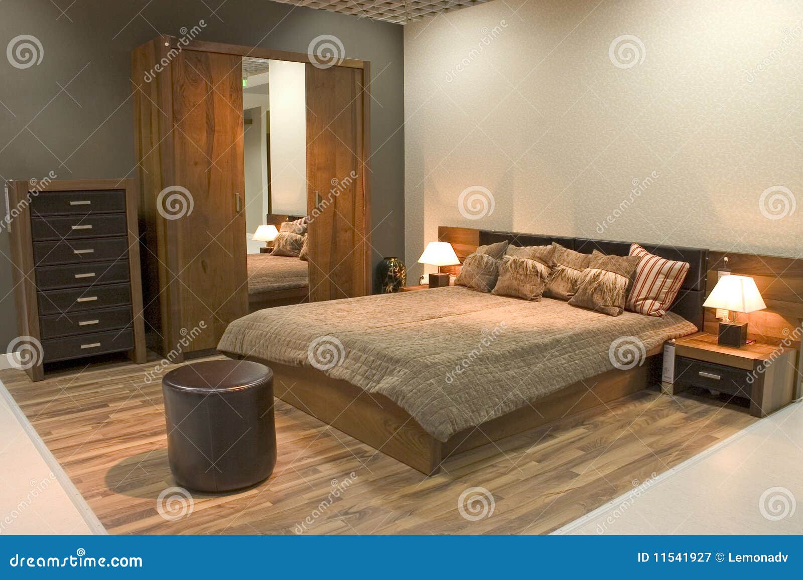 Bedroom stock image. Image of room, roomy, wooden, wood - 11541927