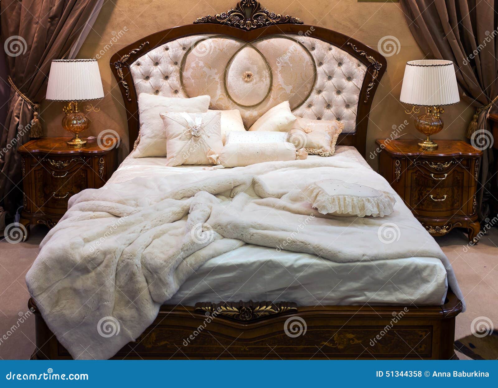 Bedroom with Bed in Baroque Style Stock Photo - Image of elegant ...