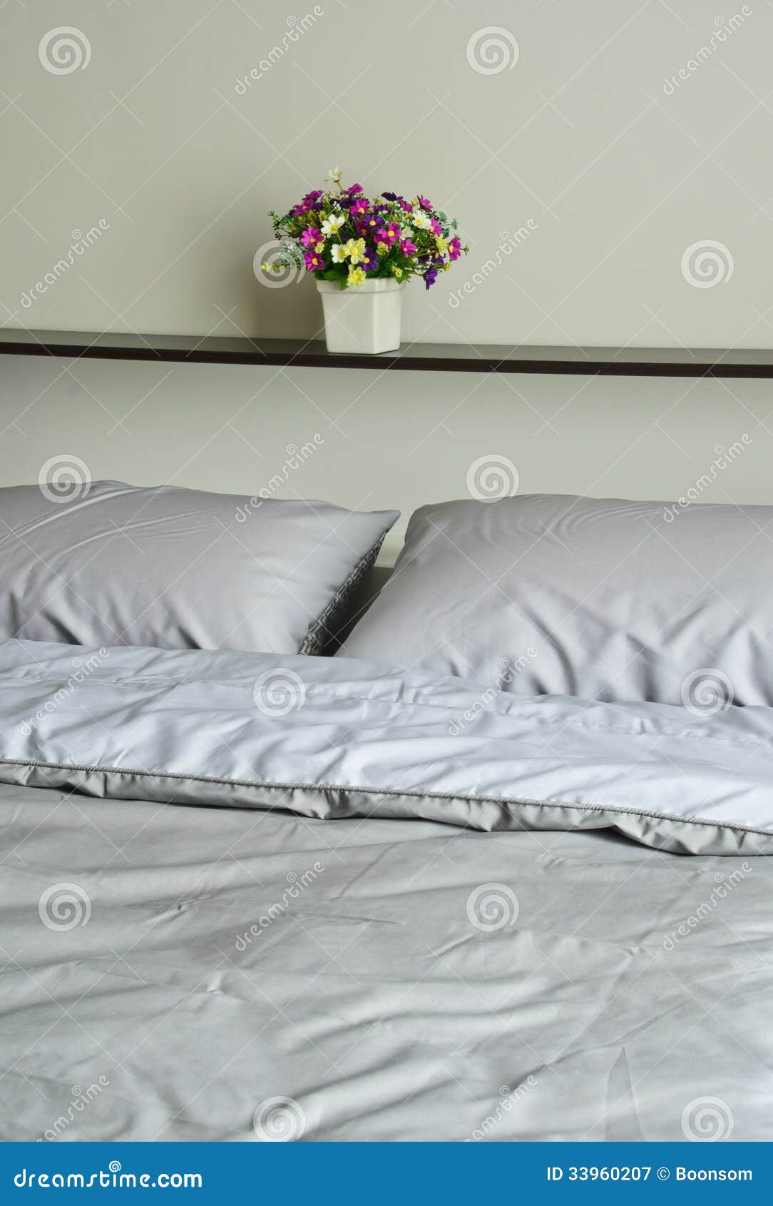 Bedroom interior stock image. Image of comfort, clean - 33960207