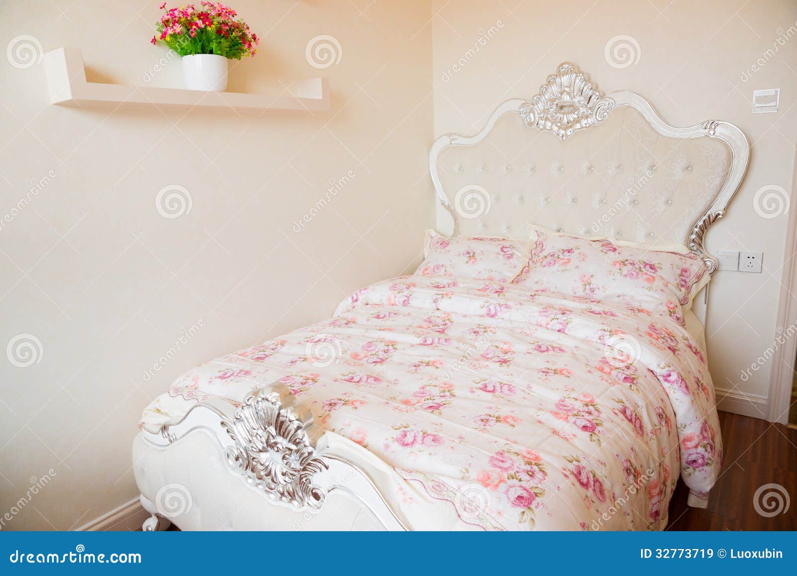 Bedroom stock image. Image of room, interior, decor, pillow - 32773719