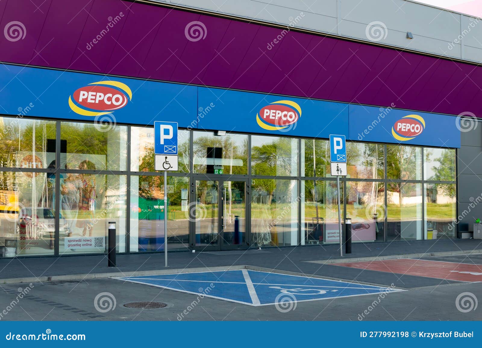Pepco Brand Logo Sign On Modern Clothing Store In Druskininkai ...