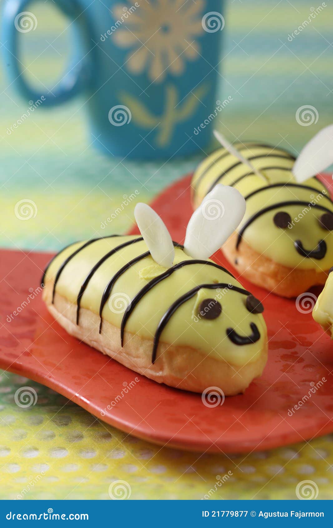 Bee bread stock image. Image of baking, bread, food, chocolate - 21779877