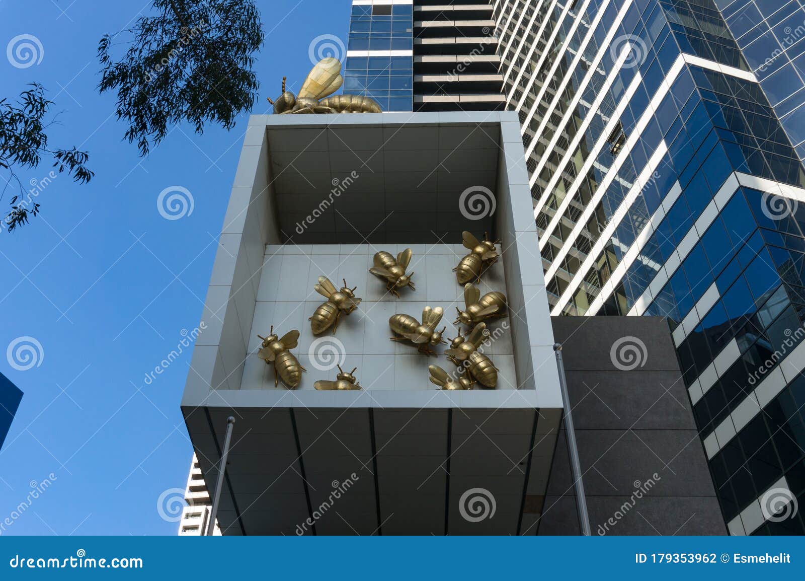 The Bee Colony Artwork on the Side of the Eureka Tower Editorial ...
