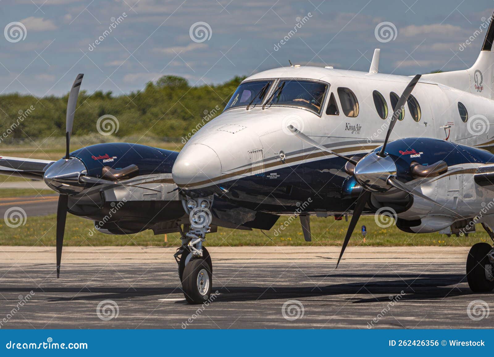 Beechcraft King Air Aircraft Getting Ready To Take Off Editorial Photo ...