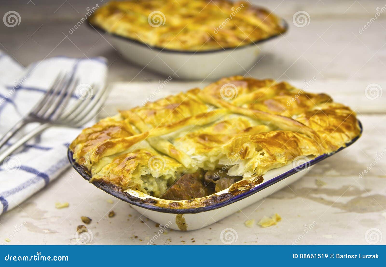 Beef guinness pies stock image. Image of golden, food - 88661519