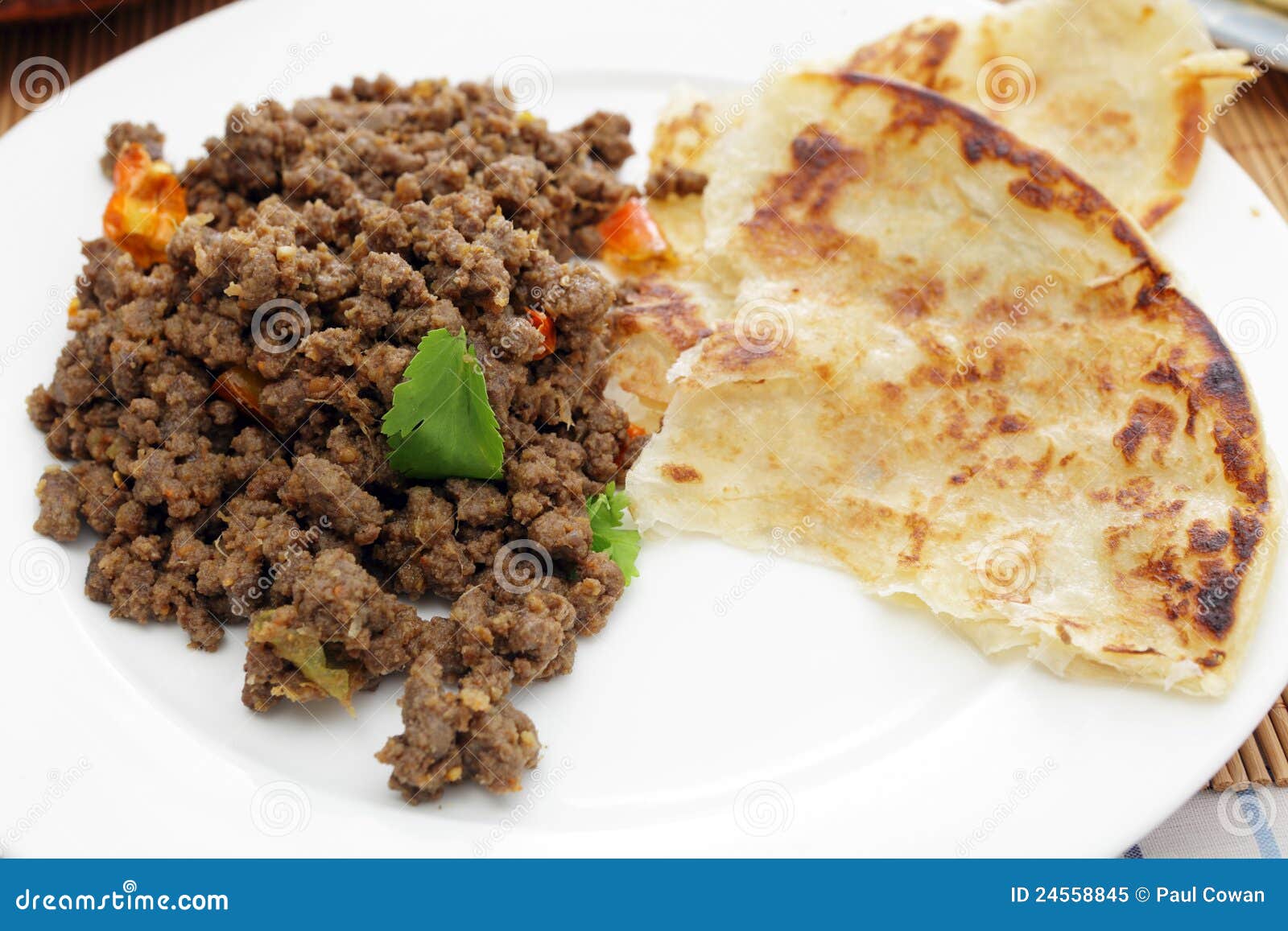 Beef Keema Curry and Paratha Stock Image - Image of meal, ground: 24558845