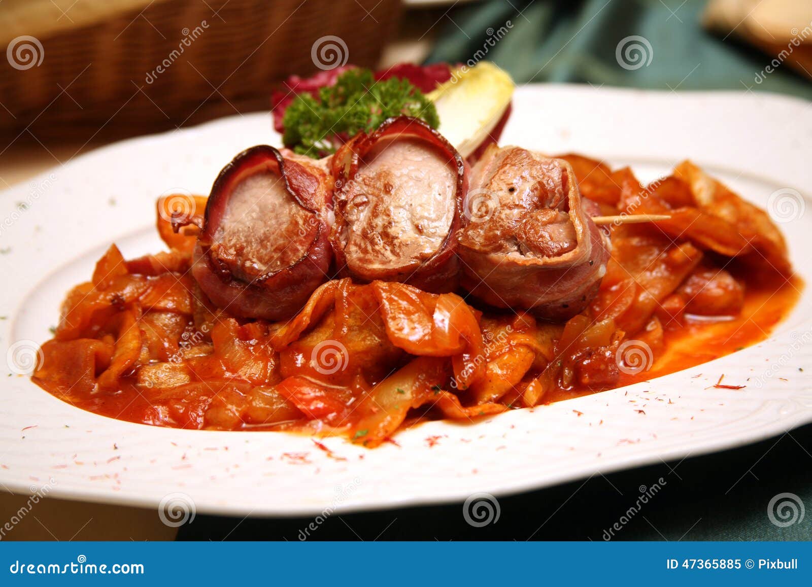 Beef Medallions in Hungarian Stock Image - Image of lunch, pepper: 47365885