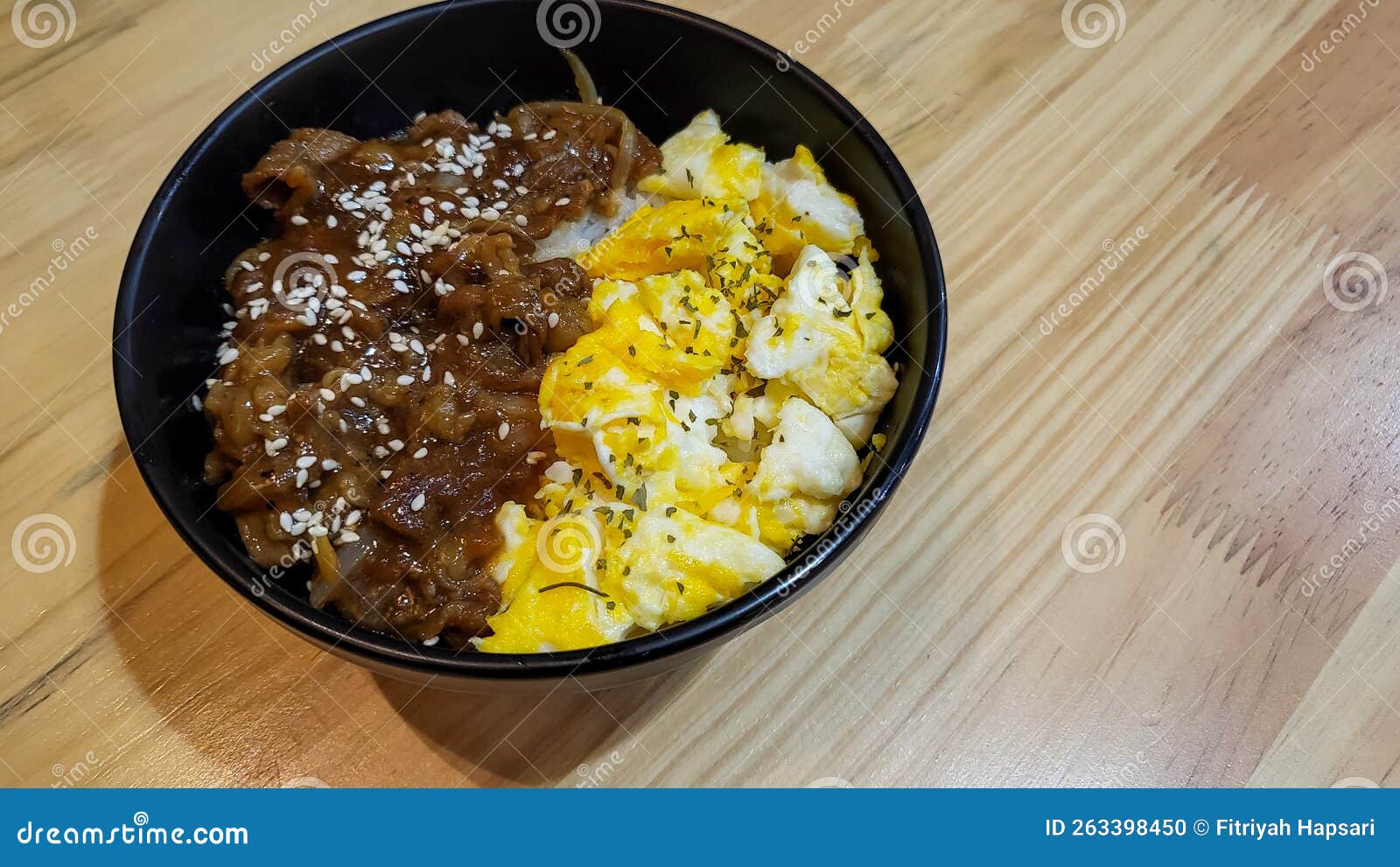 Beef rice bowl stock photo. Image of food, glaze, fresh - 263398450