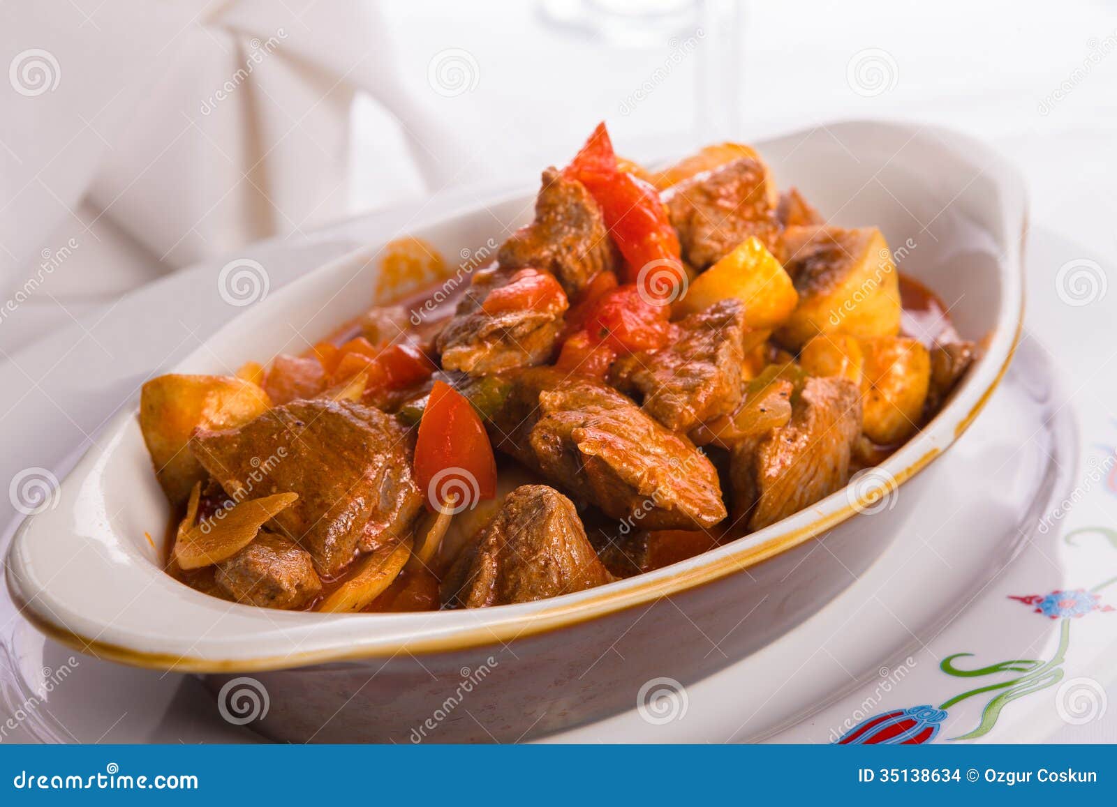 Beef Saute in Oval Baking Dish Stock Photo - Image of garlic, beef ...