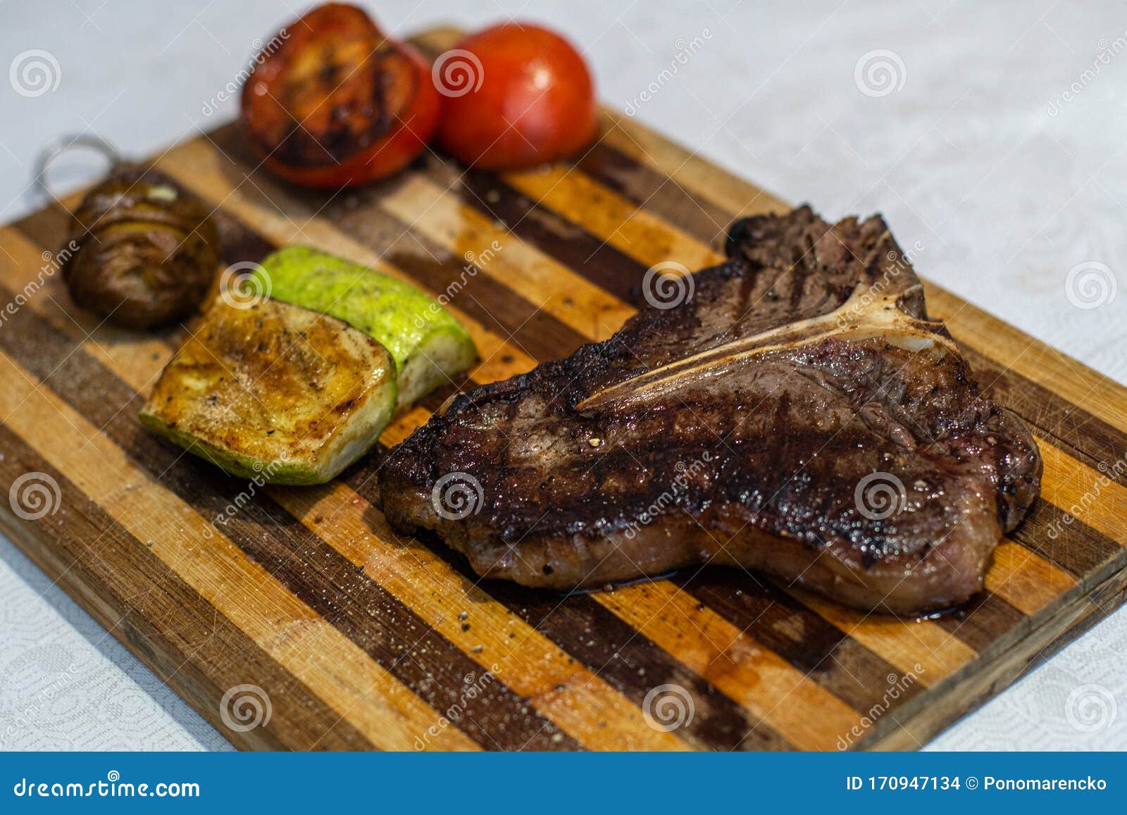 Beef T-bone Steak and Grilled Vegetables Stock Photo - Image of carrots ...