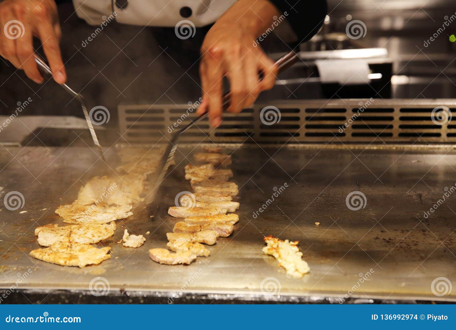 Beef with Vegetables Teppanyaki Japanese Cooking Stock Photo - Image of ...