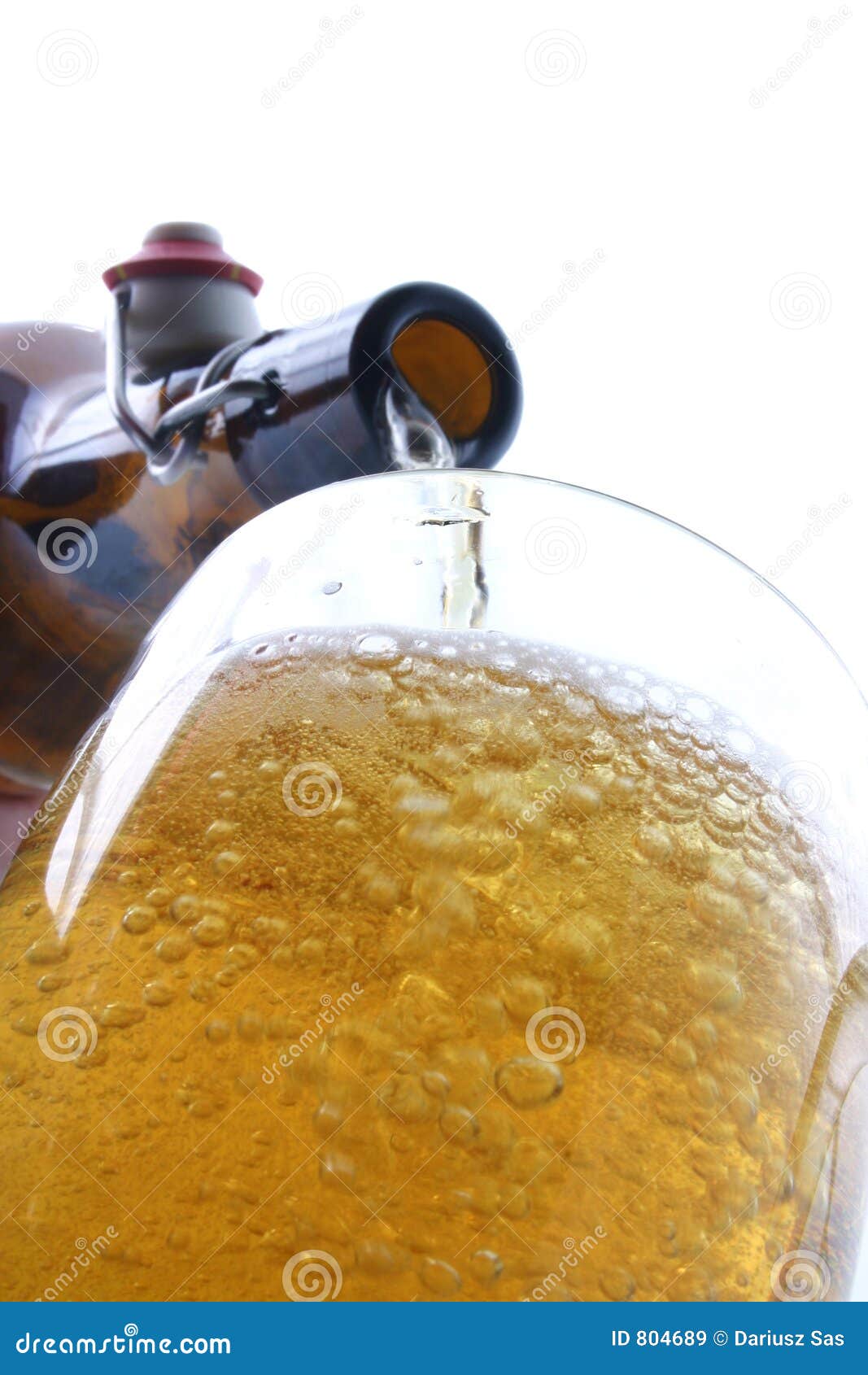 Beer stock image. Image of bubbling, foam, flow, flowing - 804689