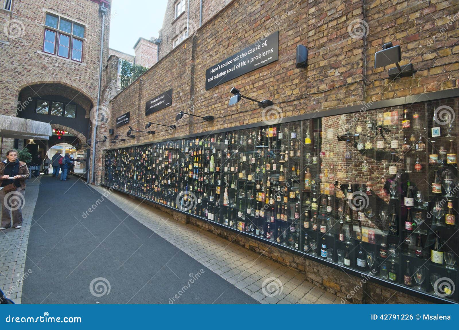 In Beer Bar editorial photo. Image of beer, brugge, belgium - 42791226