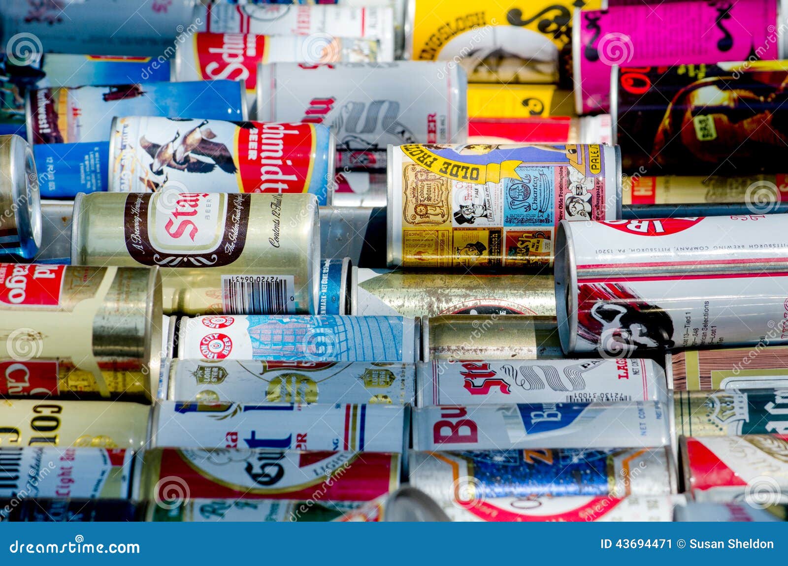 Beer can collection editorial photo. Image of beer, beverage - 43694471