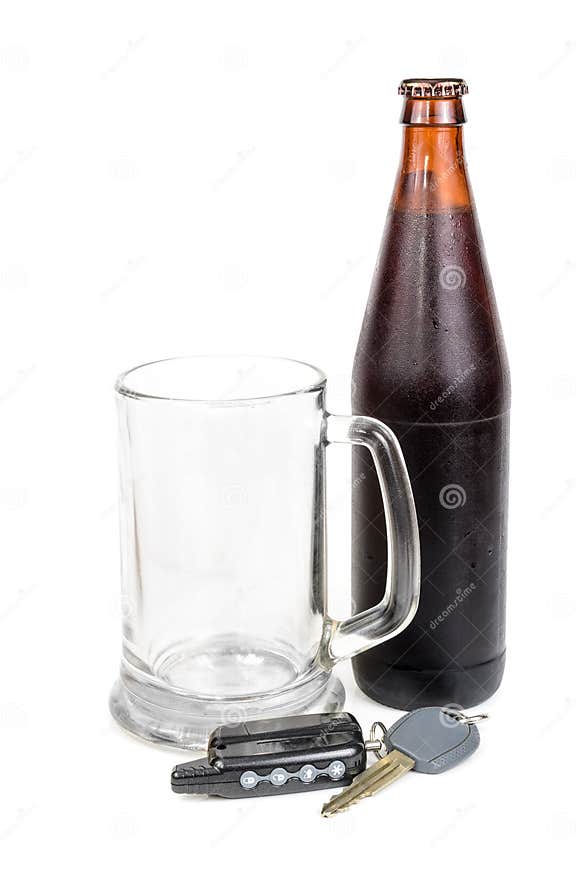 Beer and car keys stock image. Image of designated, drinks - 29014739