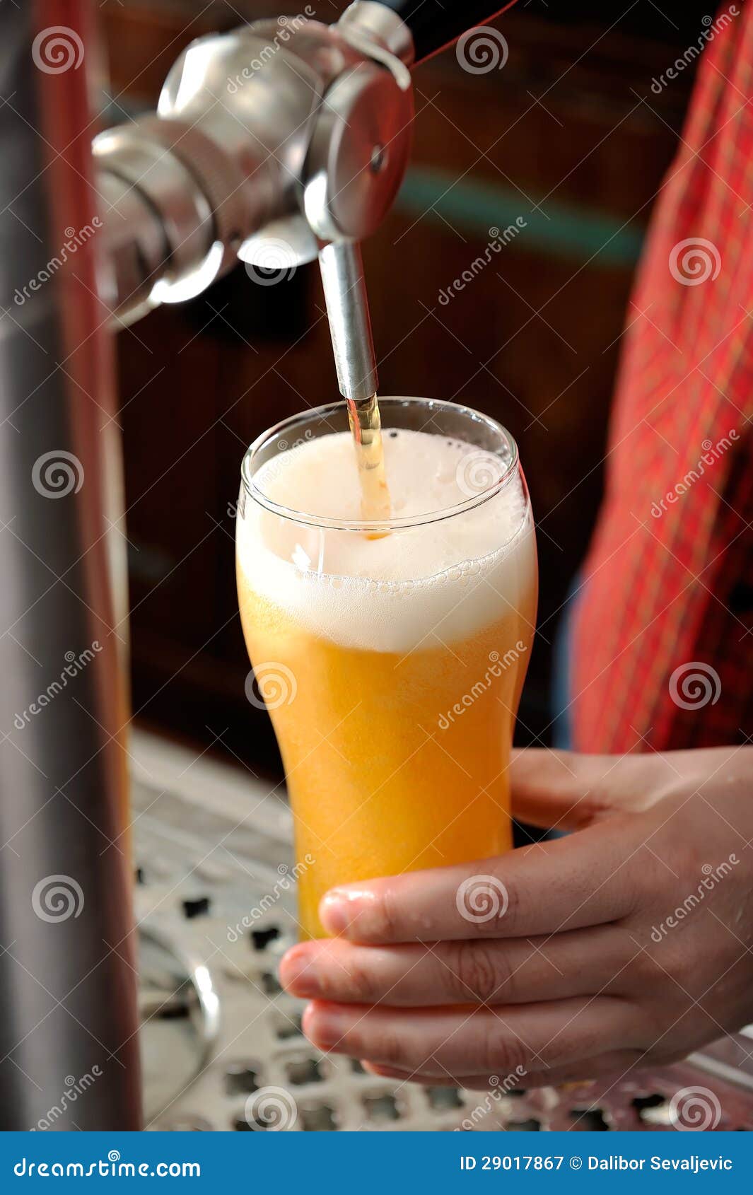 Beer Pour stock image. Image of golden, creamy, cold - 29017867