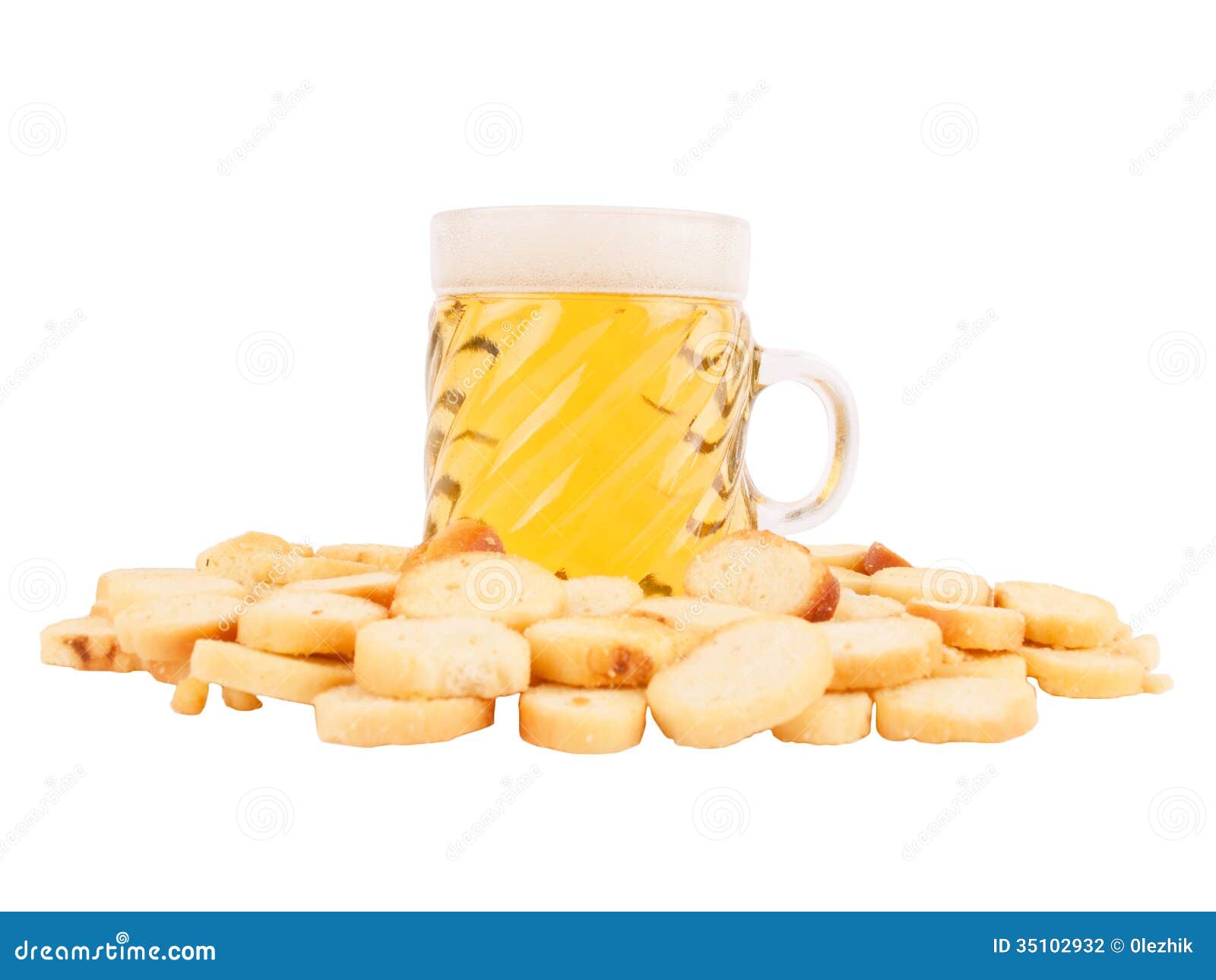 Beer and salted crackers stock photo. Image of baking - 35102932