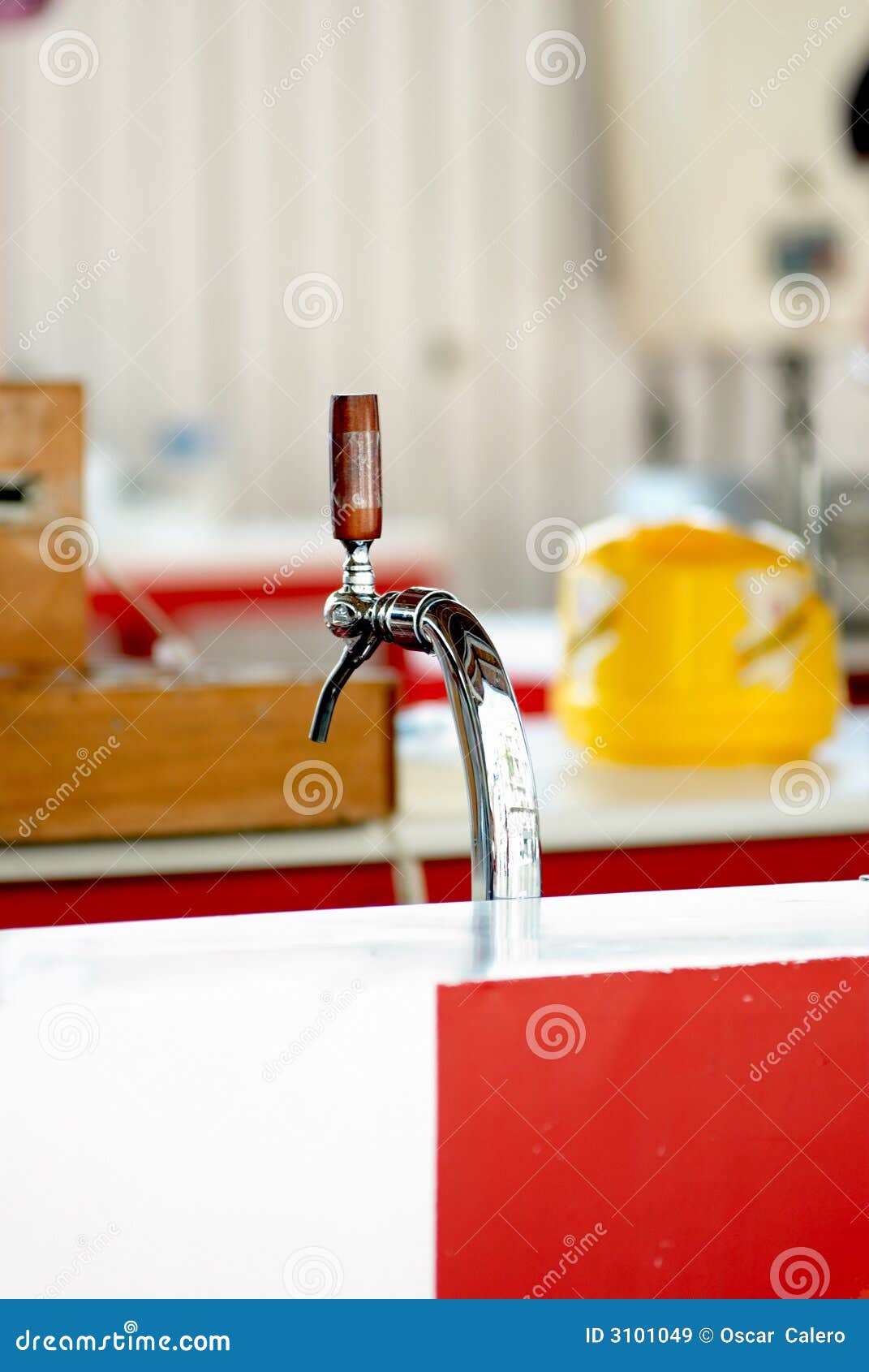 Beer tap stock image. Image of outdoor, alcoholic, holidays - 3101049