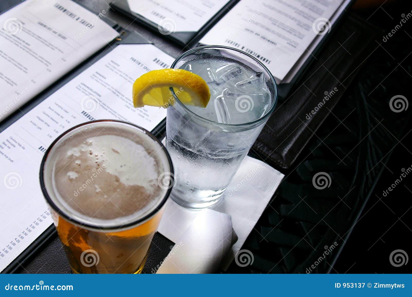 Beer and water stock image. Image of green, pattern, cocktail - 953137