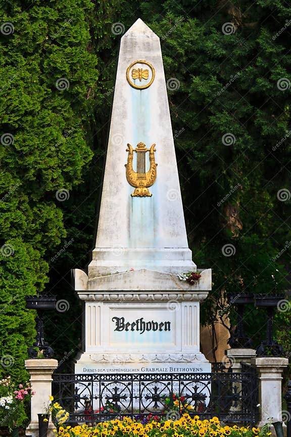 Beethoven Grave at Vienna Central Cemetery Stock Photo - Image of bones ...