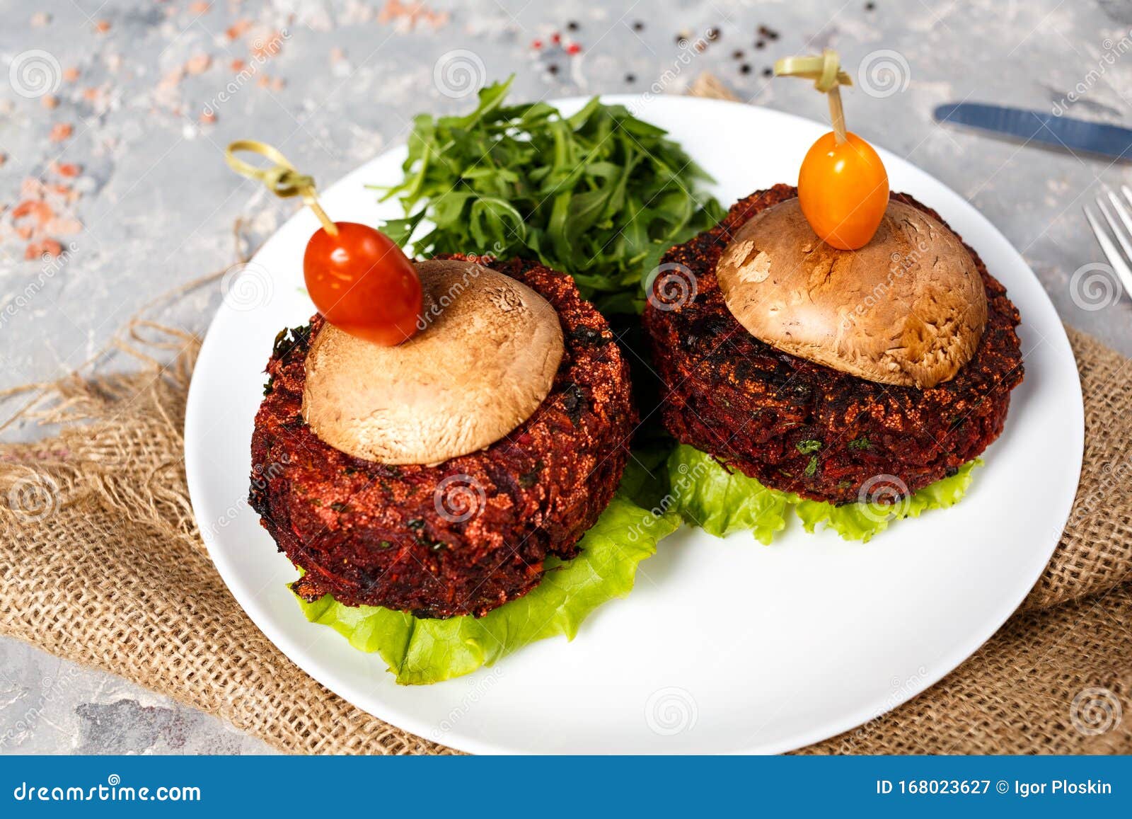 Beetroot vegetable burger stock image. Image of food - 168023627