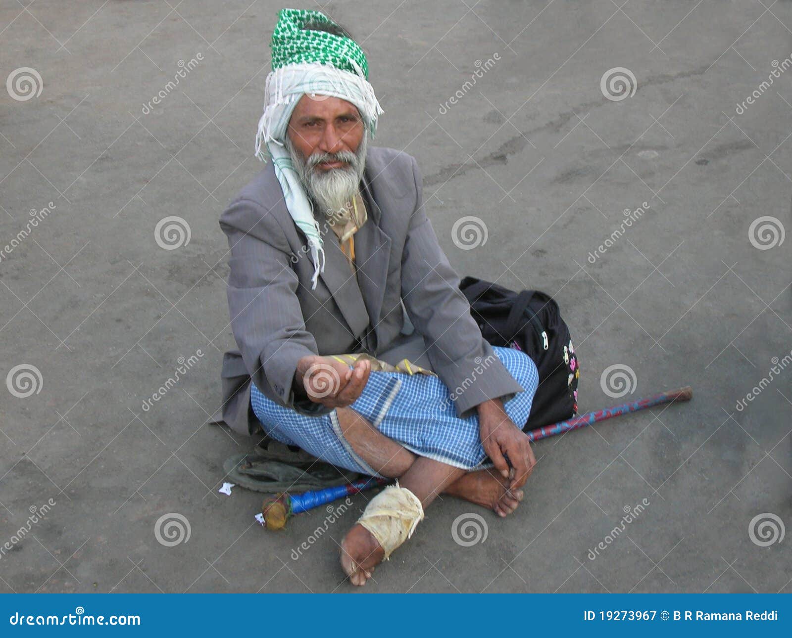 Beggars in India editorial photography. Image of beggars - 19273967