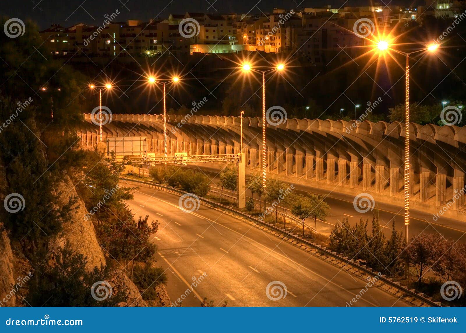Begin freeway by night stock image. Image of driving, freeway - 5762519