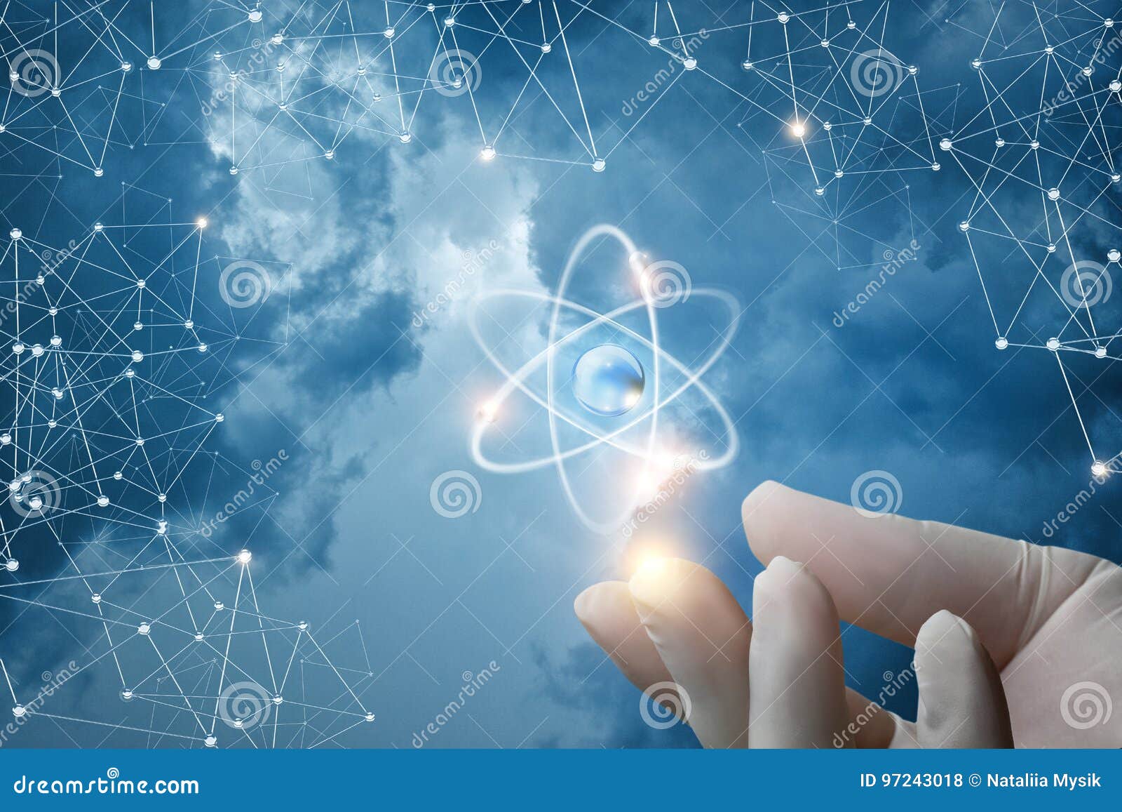 Behandschuhte Hand Zeigt Das Atom Stockfoto - Bild von medizin ...