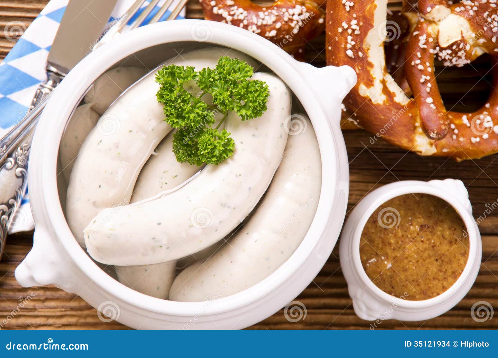 Beiers Weisswurst-Ontbijt stock foto. Image of delicatesse - 35121934