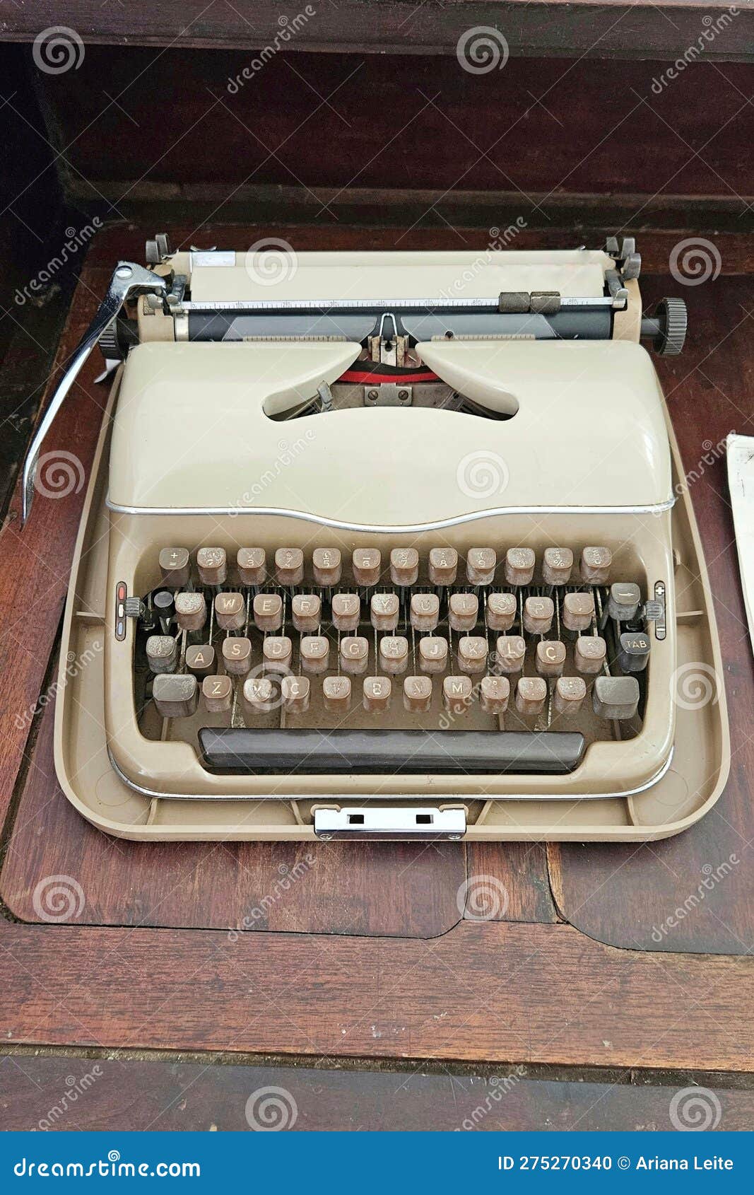 Beige old typewriter stock photo. Image of office, aged - 275270340